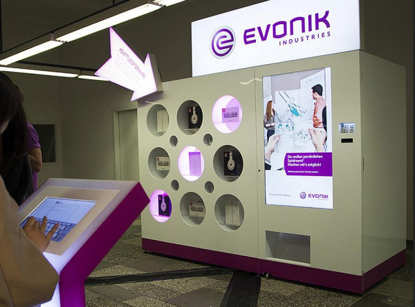 Ein Eye-Catcher als Brain-Catcher - Evonik fordert mit gepimptem ...